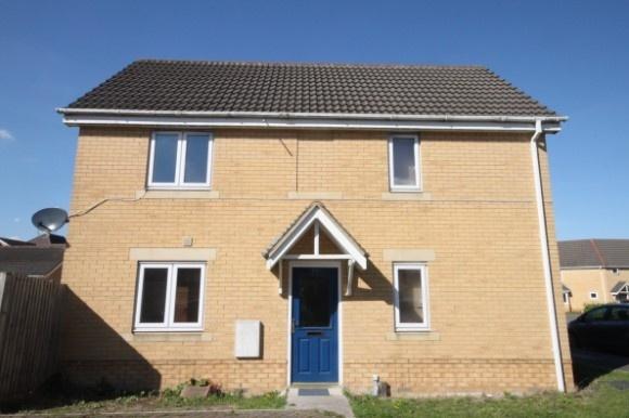 Morgan Close, Luton, LU4 3 bed terraced house - £1,100 pcm (£254 pw)