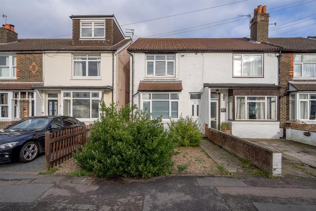 Balcombe Road, Horley, RH6 3 bed end of terrace house - £365,000