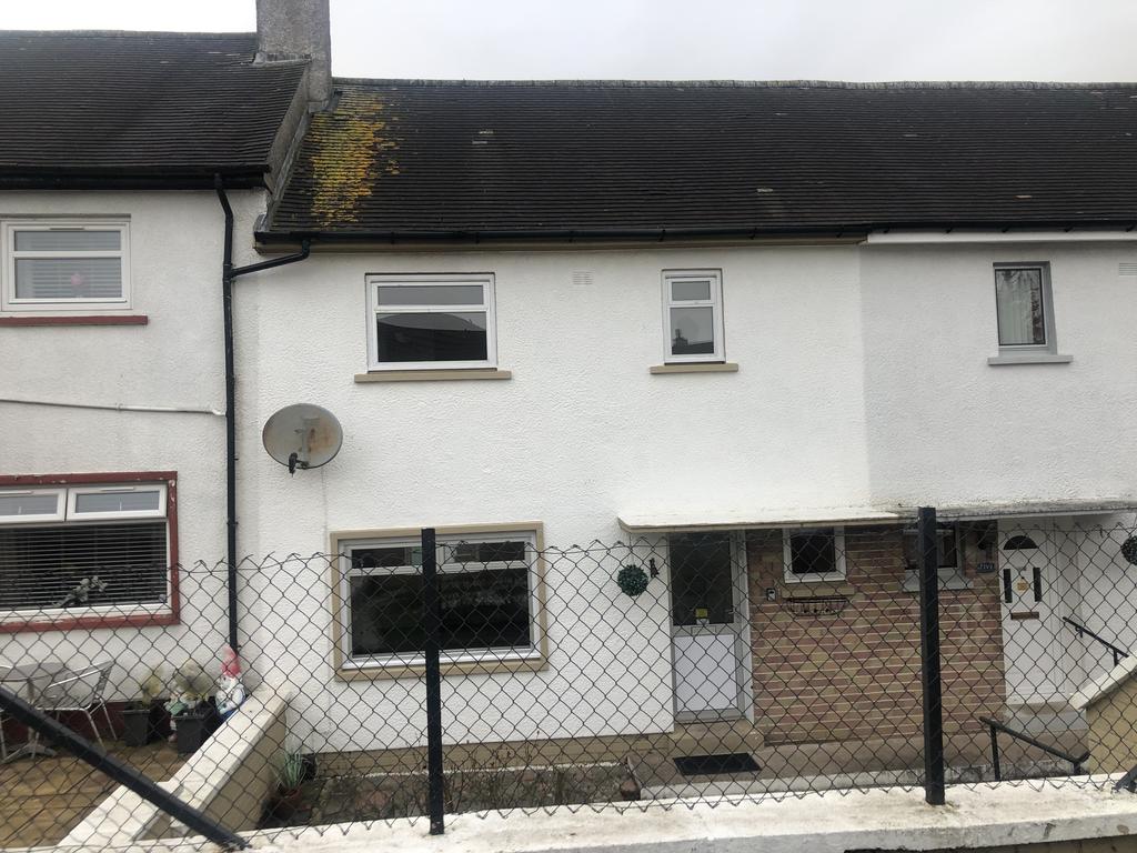 Gemmell Place, Newton Mearns G77 2 bed terraced house - £165,000