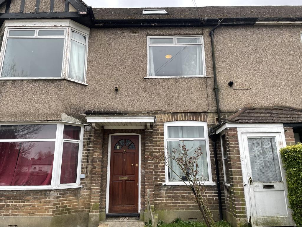 Beech way, London, United Kingdom, NW10 2 bed flat - £1,395 pcm (£322 pw)