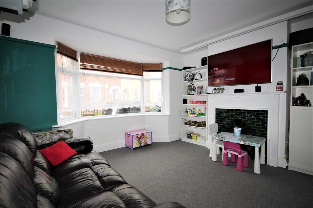 South Road Bournemouth 3 Bed End Of Terrace House £1 300 Pcm £300 Pw