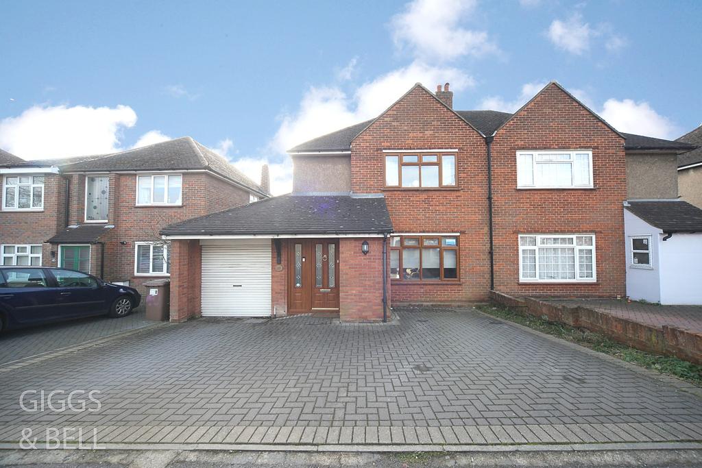 Bushmead Road, Luton, LU2 4 bed semi-detached house - £500,000