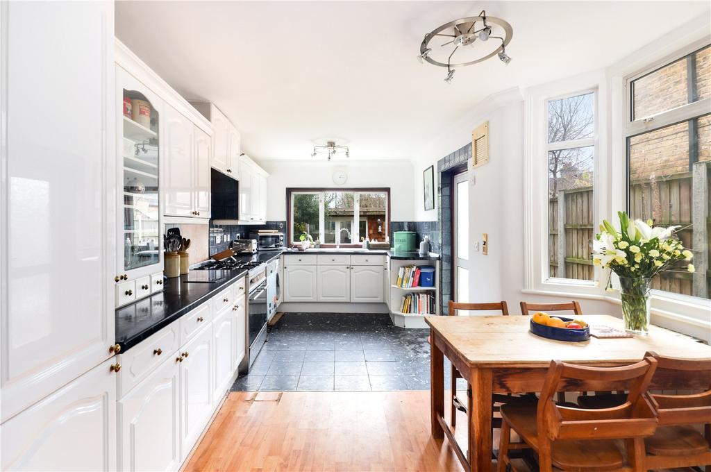 Glyn Road, Hackney, London, E5 3 bed house - £970,000