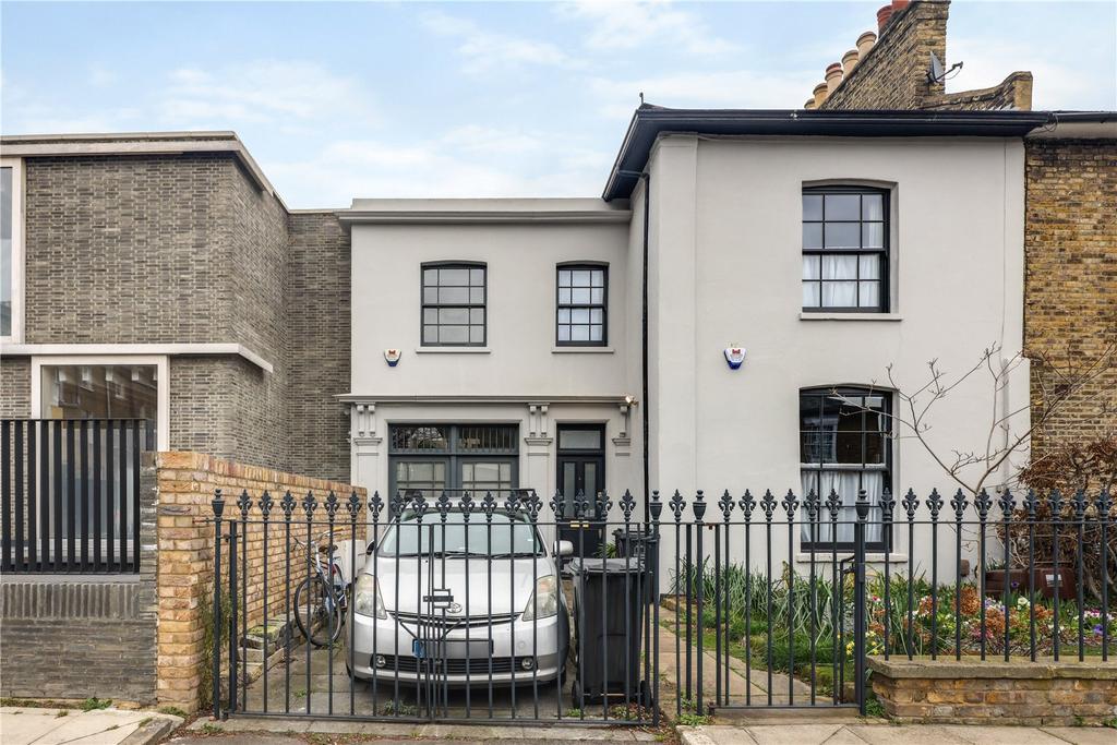 Ritson Road, Hackney, London, E8 2 bed end of terrace house - £925,000