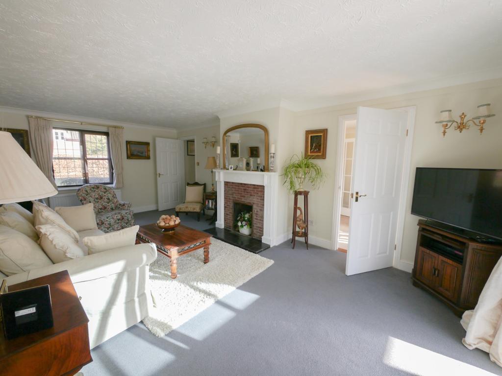New Street,Fressingfield,Eye,IP21 5PG 4 bed detached house - £475,000
