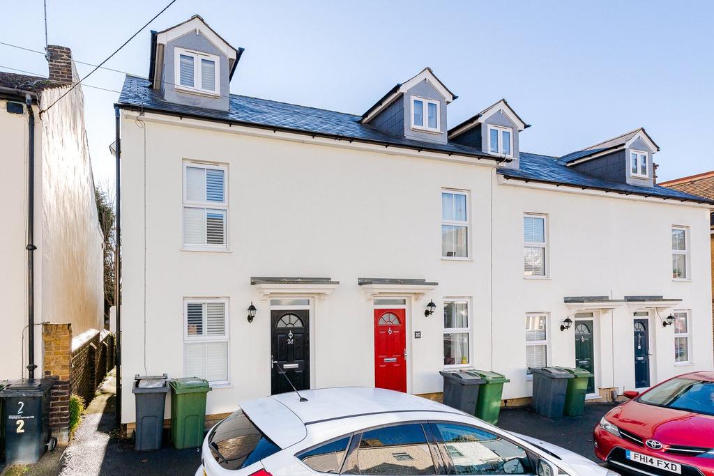 Gladstone Road Penenden Heath Me14 3 Bed End Of Terrace House £325 000