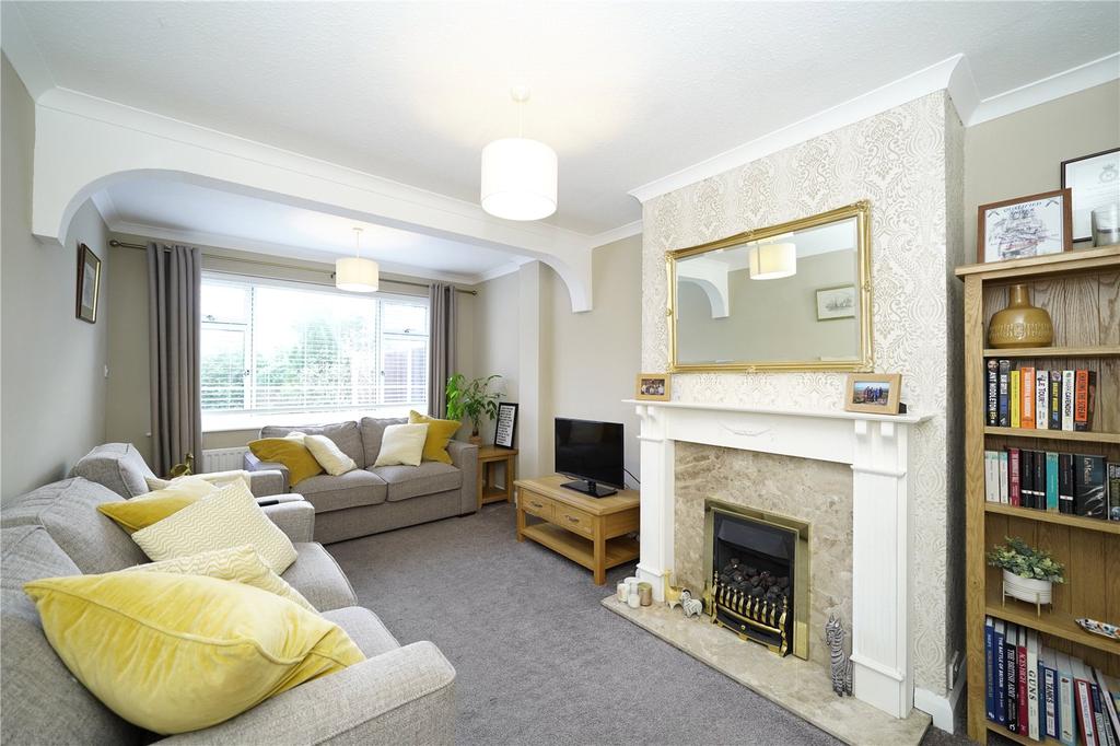 Orleton Lane, Wellington, Telford, TF1 3 bed semi-detached house - £210,000