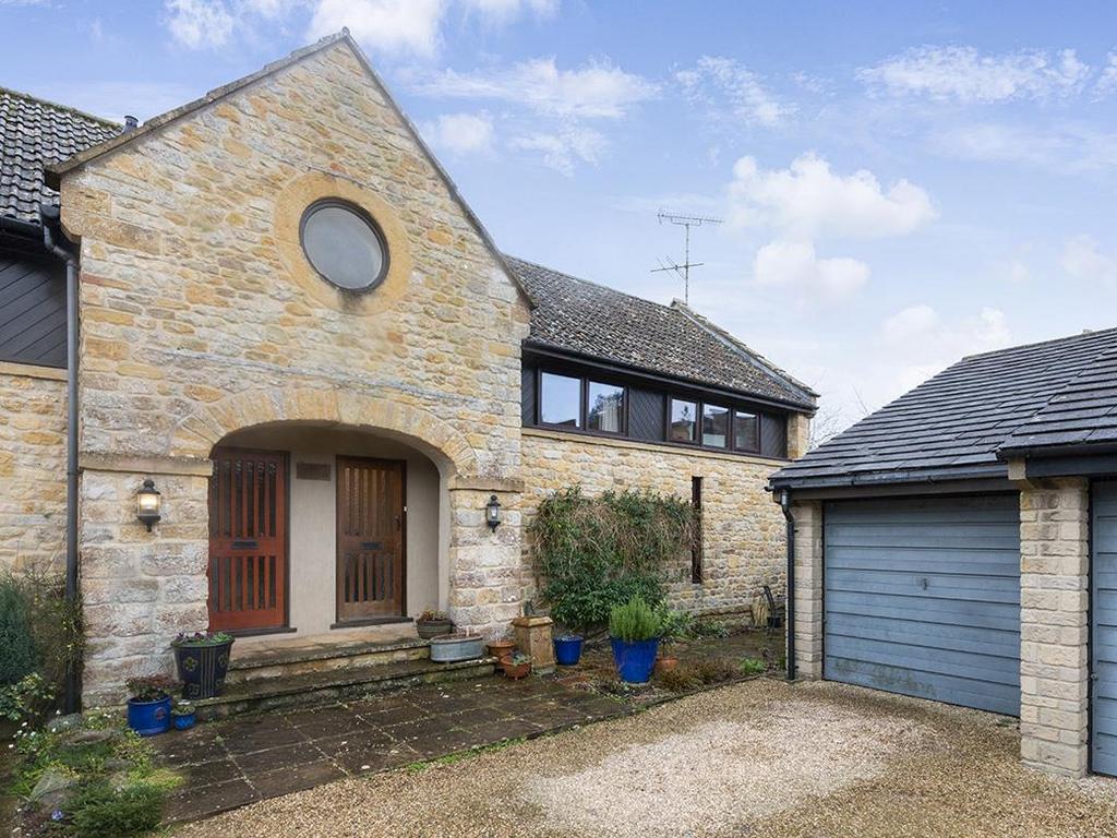 The Coach House, East Mill Court... 3 bed semi-detached house - £350,000