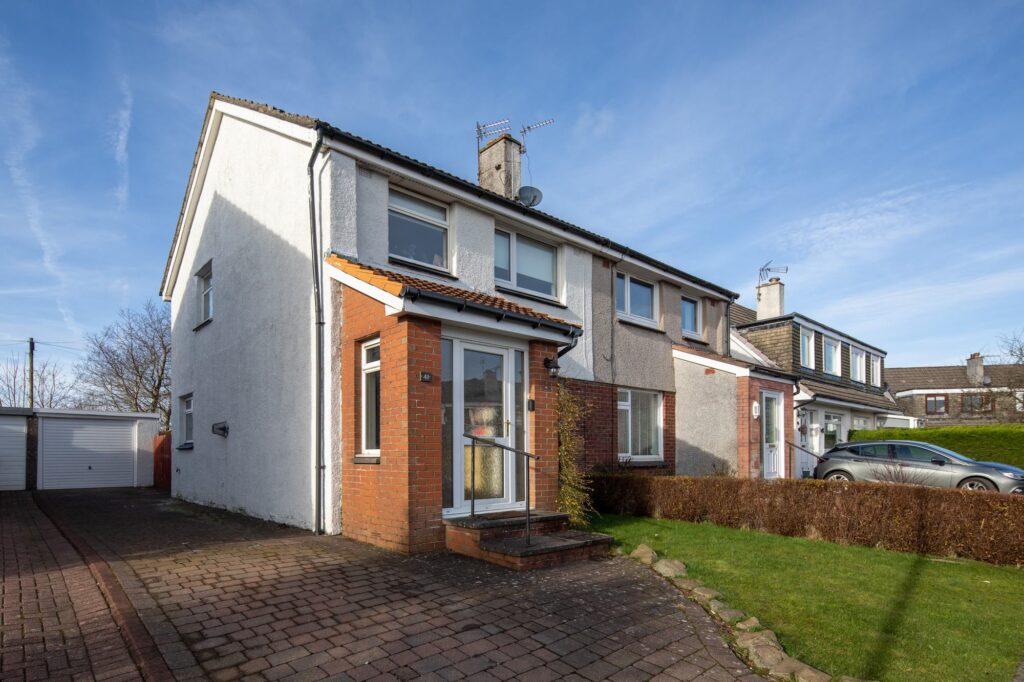 Balgray Road, Newton Mearns 3 bed semi-detached house - £229,000