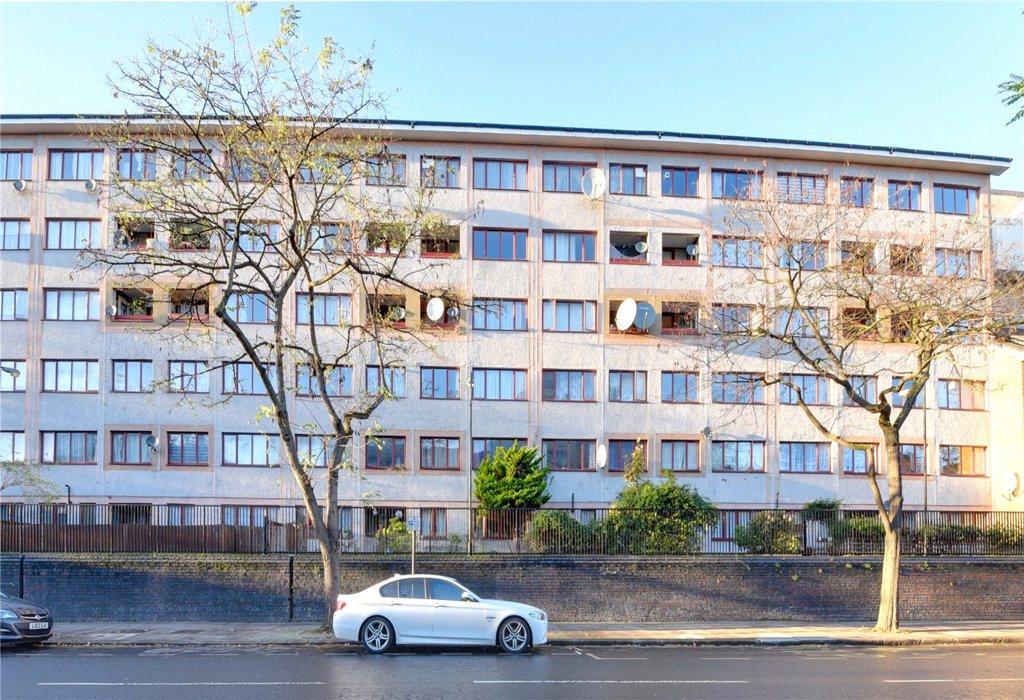 Fulmer House Mallory Street, St John... 3 bed apartment - £48 pcm (£11 pw)