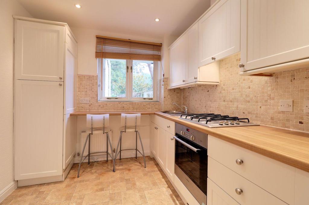 Tivoli GL50 2TF 2 bed flat - £995 pcm (£230 pw)