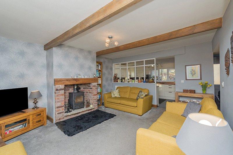 Shetcliffe Lane, Bierley, Bradford, BD4 2 bed semi-detached house - £ ...