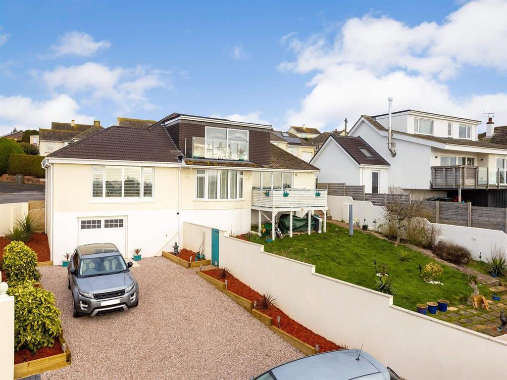 Windmill Gardens, Paignton 4 bed detached bungalow - £595,000