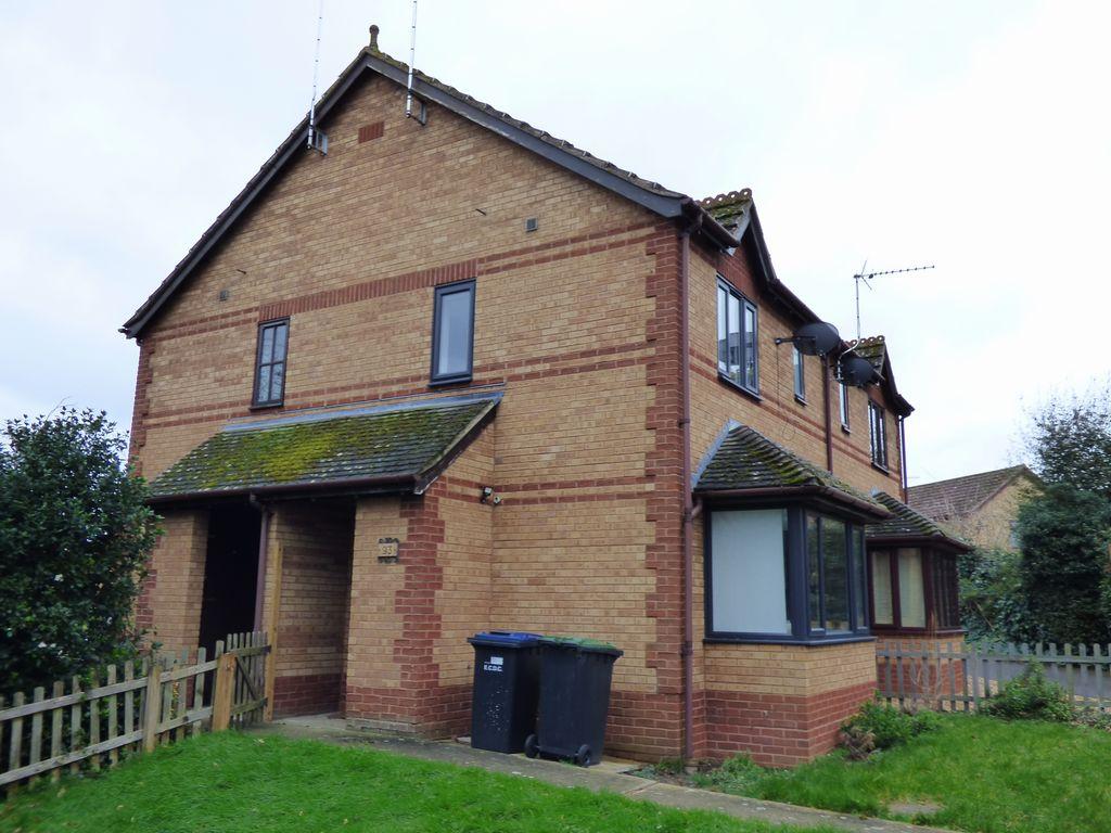 John Amner Close, ELY... 1 bed end of terrace house - £975 pcm (£225 pw)