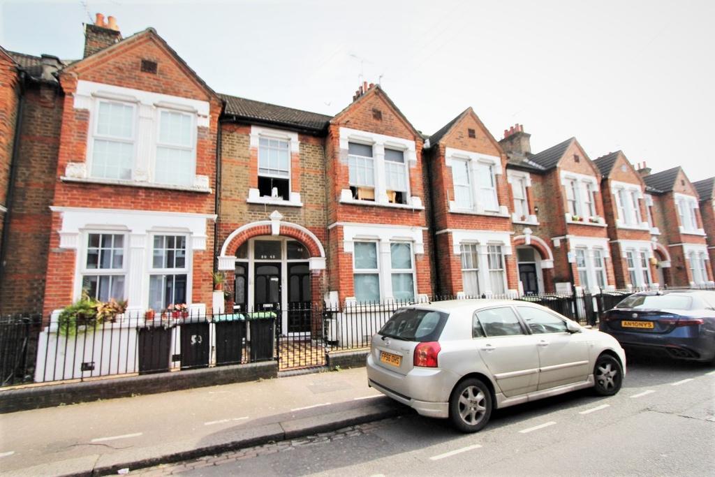 Grove road, Seven Sisters, London, N15 2 bed flat - £415,000