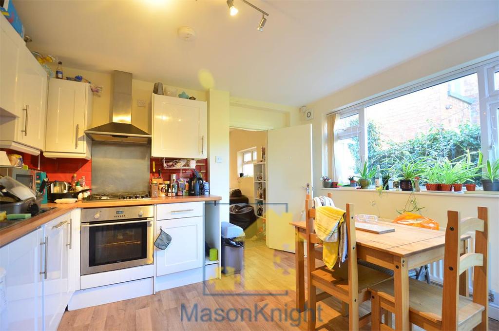 Gristhorpe Road Selly Oak... 4 bed end of terrace house - £1,681 pcm (£ ...