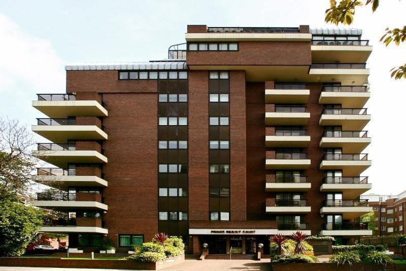 Prince Regent Court, Avenue Road, St... 3 bed apartment - £8,450 pcm (£ ...