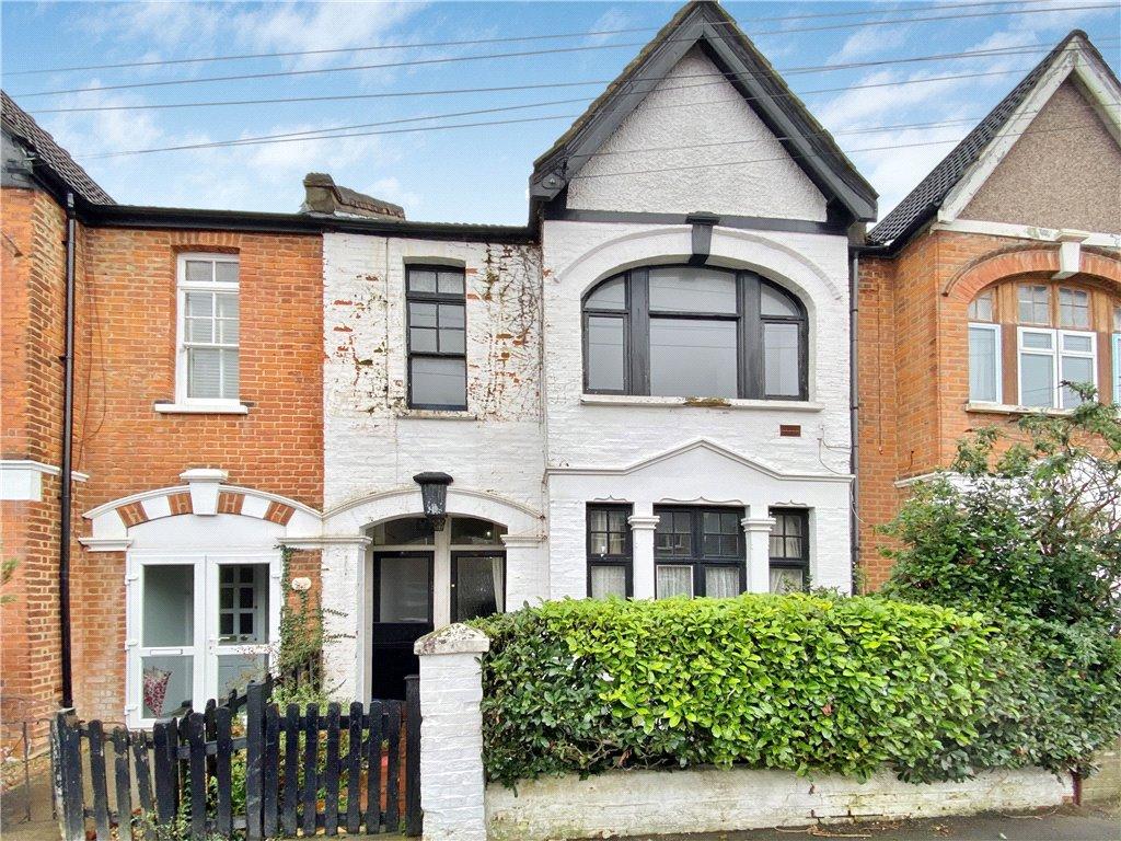 Argyle Avenue Hounslow Tw3 3 Bed Apartment £375 000