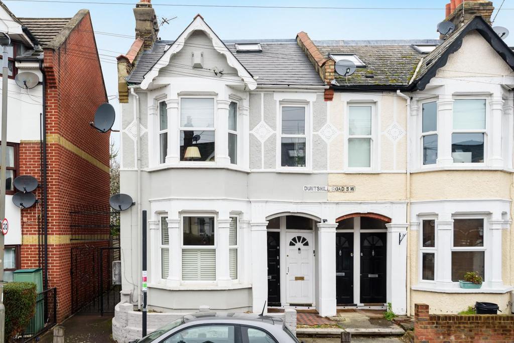 Duntshill Road, Earlsfield 1 bed flat - £475,000