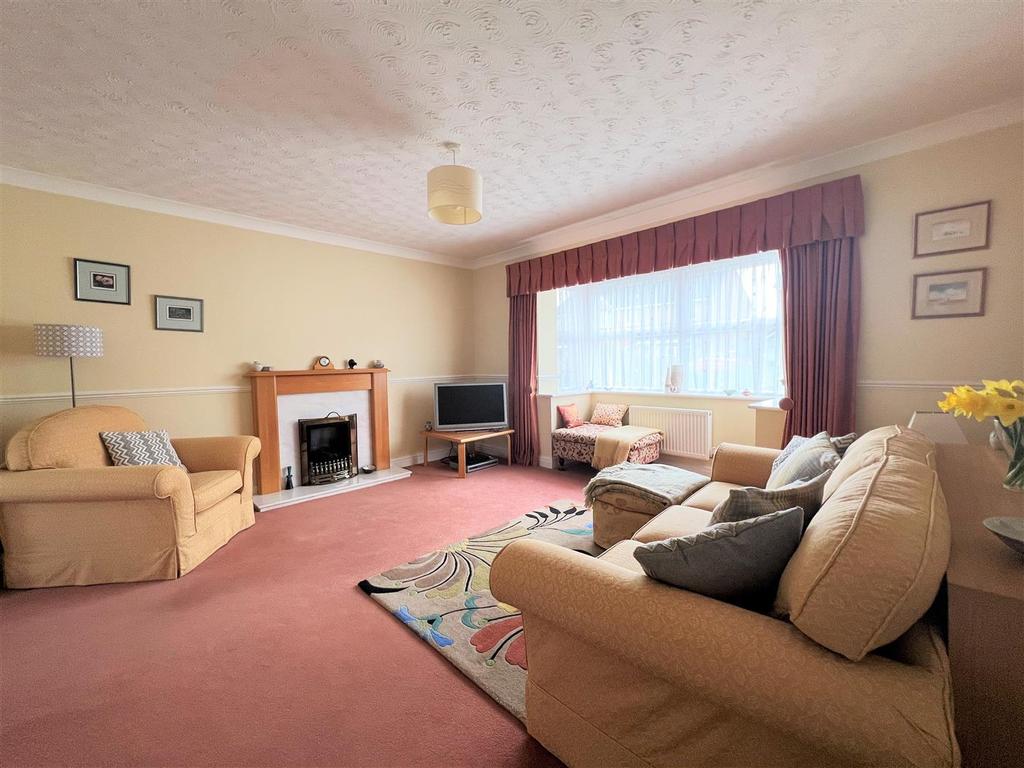 Lastingham, Elloughton, Brough 3 bed house - £280,000