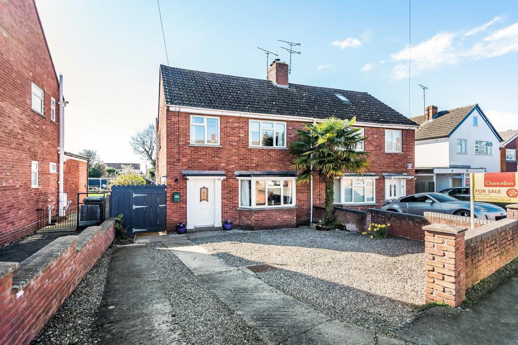 Leominster, Herefordshire, HR6 3 bed semi-detached house - £270,000