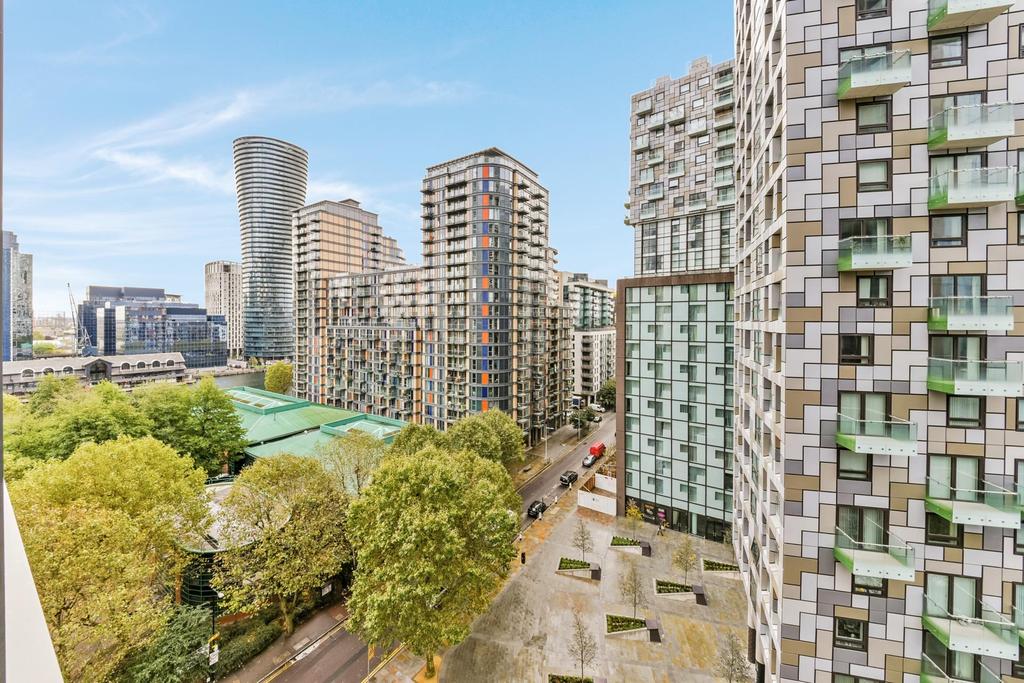 Sirocco Tower, Sailmakers, Canary Wharf, E14 3 bed apartment - £4,294 ...