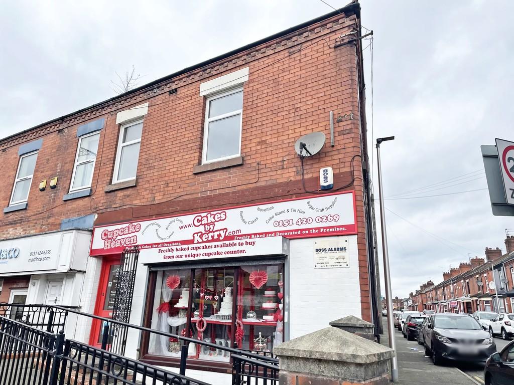 Albert Road, Widnes 2 bed apartment - £595 pcm (£137 pw)