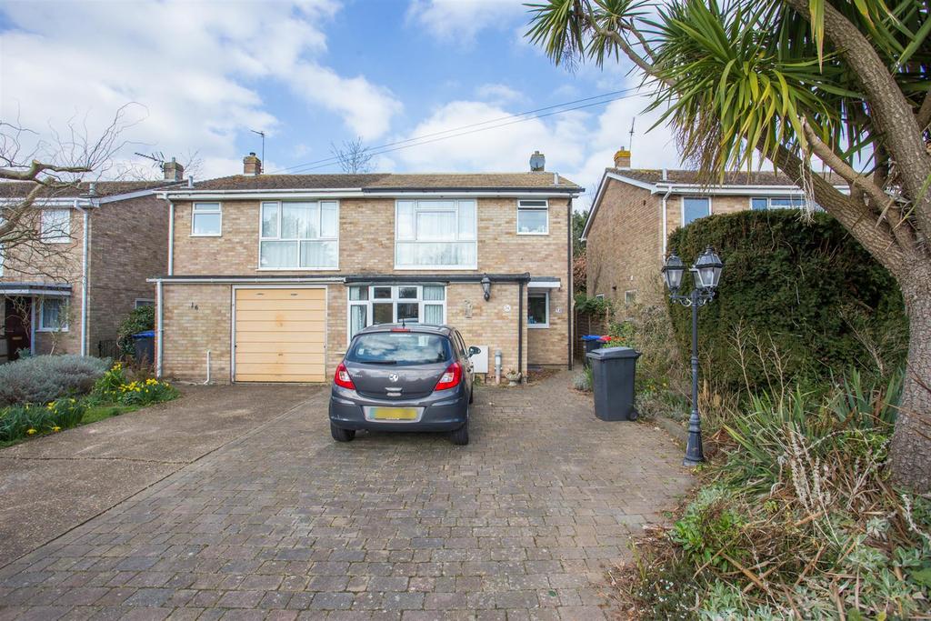 St Michaels Place Canterbury 4 Bed House 1 695 Pcm 391 Pw St Michaels Place Canterbury 4 Bed House 1 695 Pcm 391 Pw