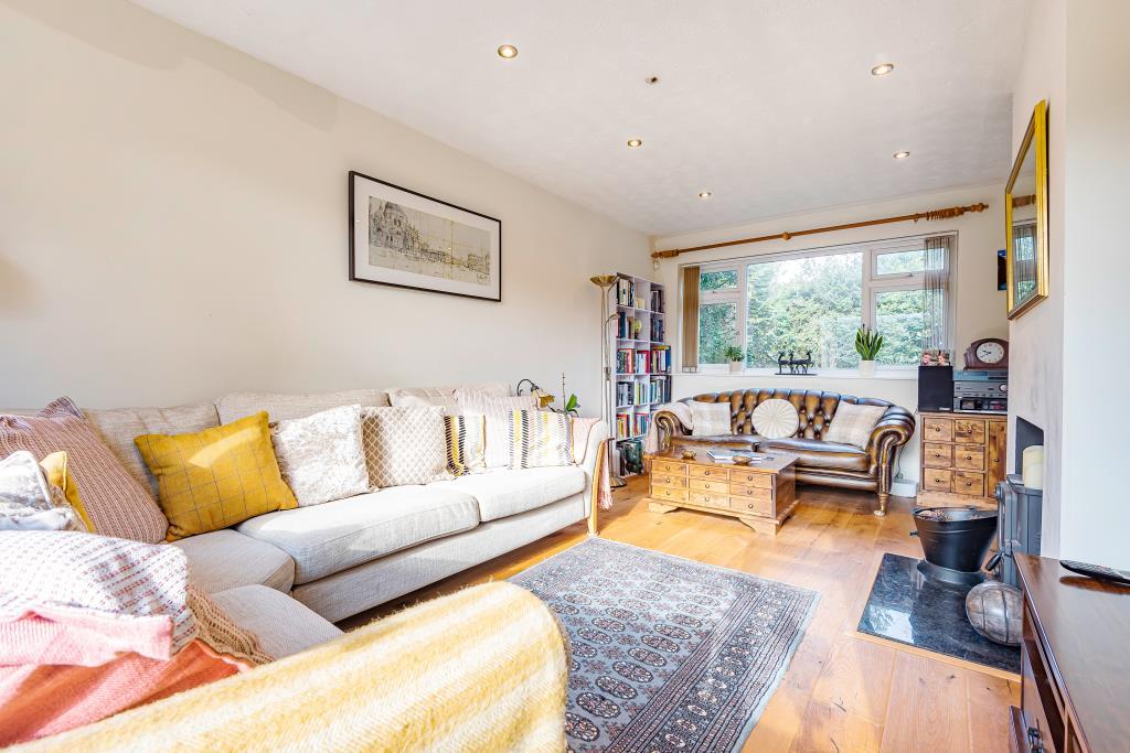High Wycombe, Buckinghamshire, HP15 3 bed detached house - £650,000