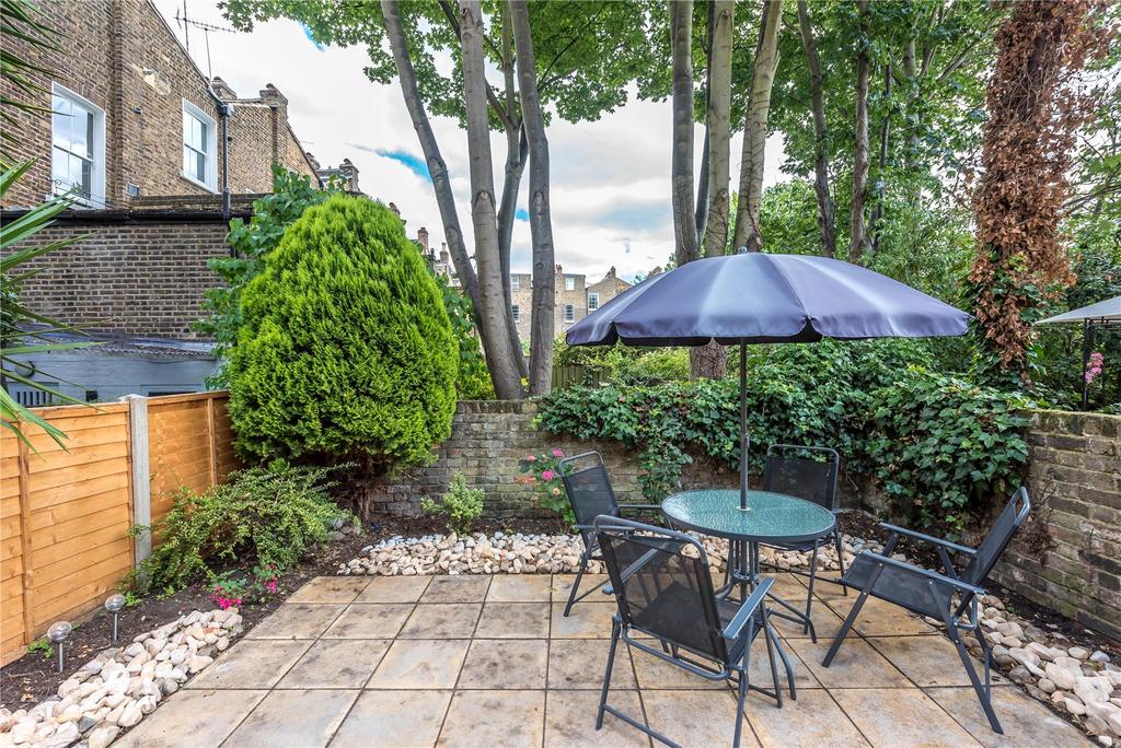 Elizabeth Avenue, Canonbury... 2 bed apartment - £3,550 pcm (£819 pw)