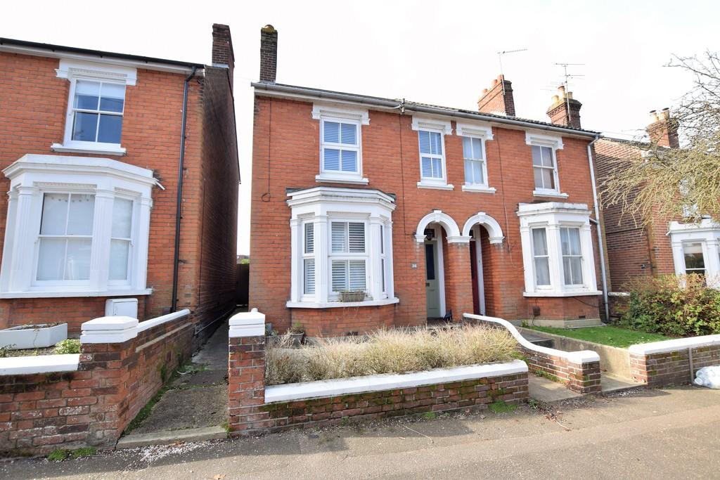 Hamilton Road, Colchester, Essex, CO3... 3 bed semi-detached house - £ ...