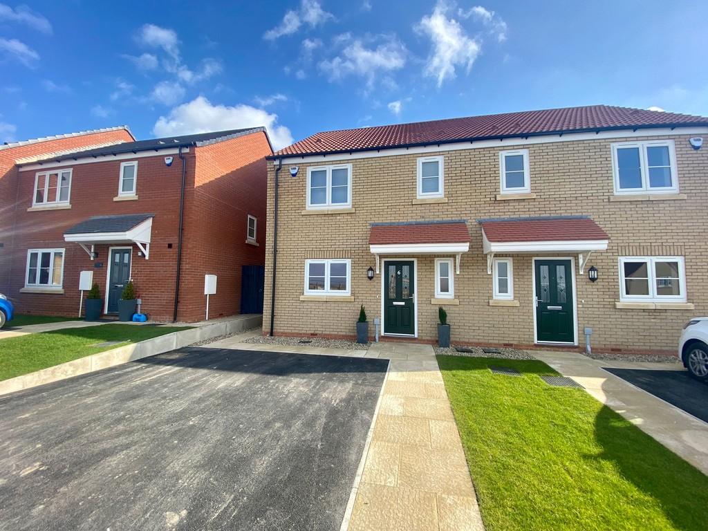 Cornelian Fields, Middle Deepdale, Scarborough 3 bed semi-detached ...
