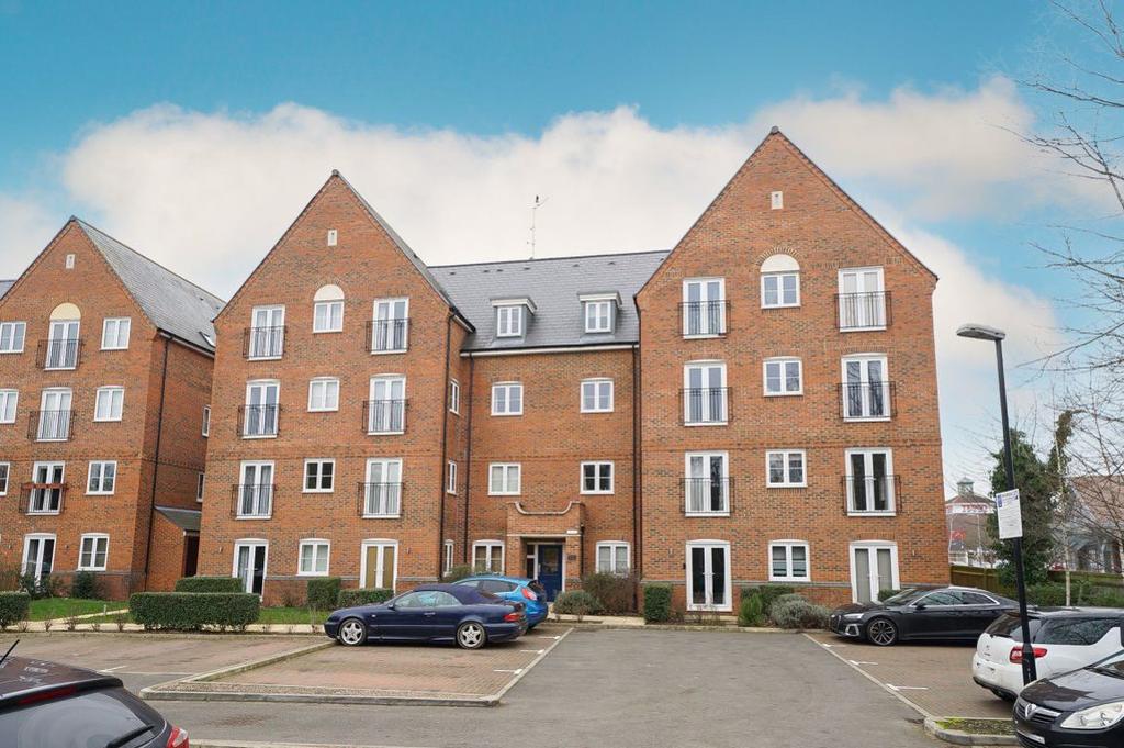 Town Bridge Mill, Leighton Buzzard 1 bed flat - £795 pcm (£183 pw)