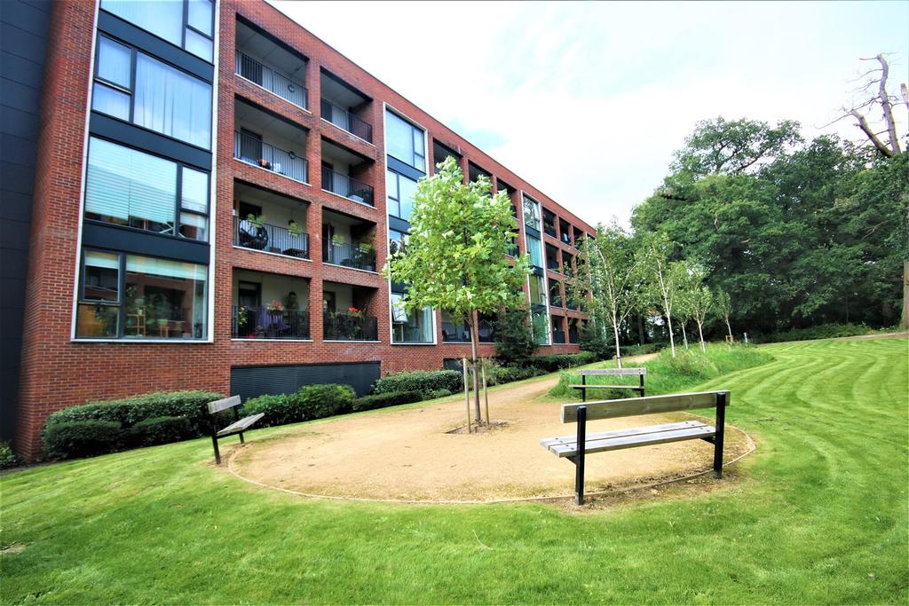 Ottoman Court. Ebony Crescent... 1 bed flat - £350,000