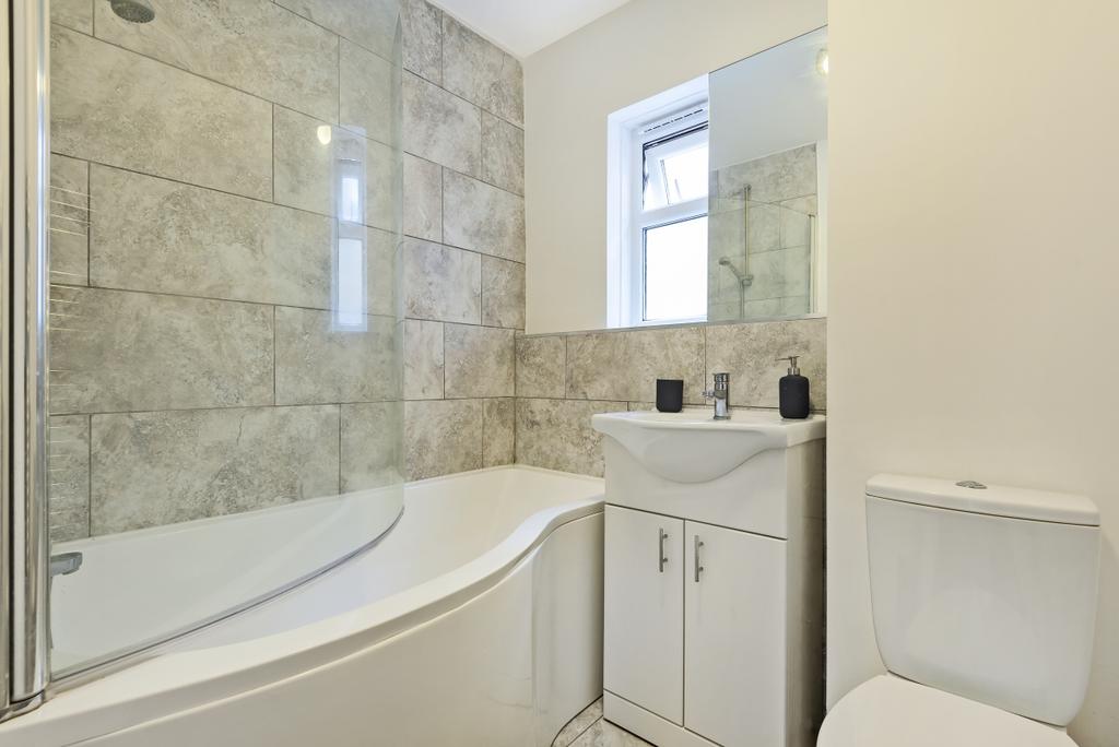 Ewelme Road Forest Hill SE23 1 bed flat - £1,300 pcm (£300 pw)