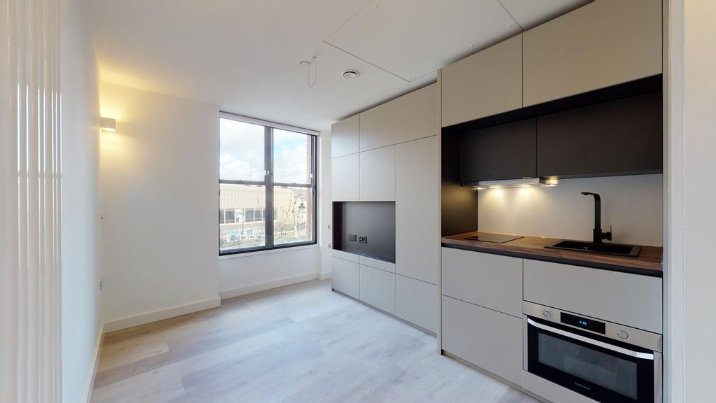 George Street Studio - £600 pcm (£138 pw)