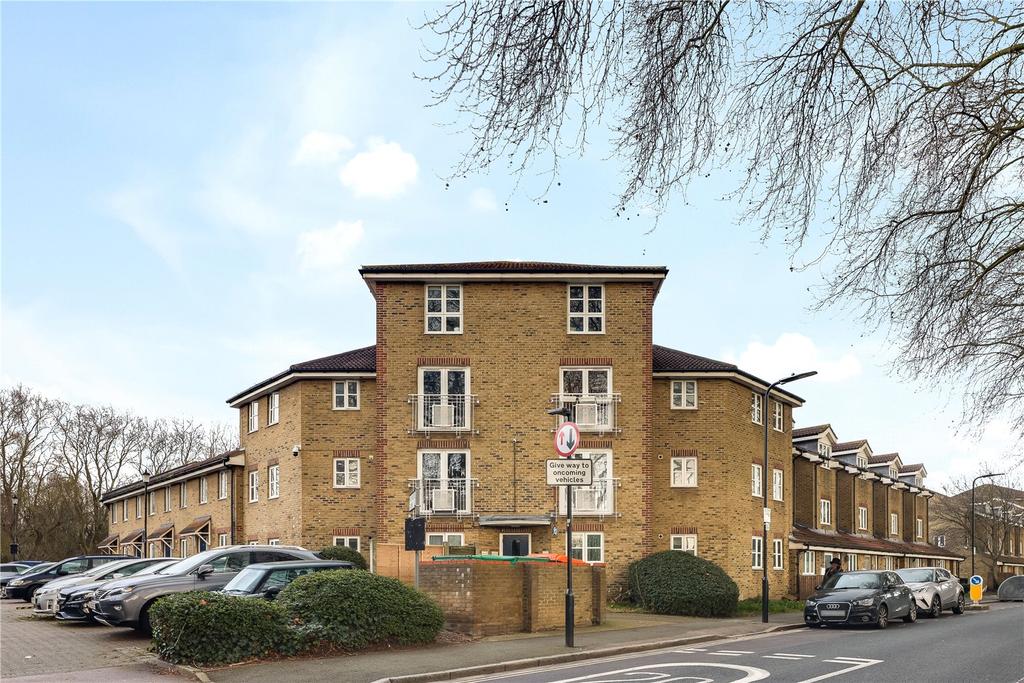 Lee Conservancy Road, Homerton... 2 bed flat - £425,000