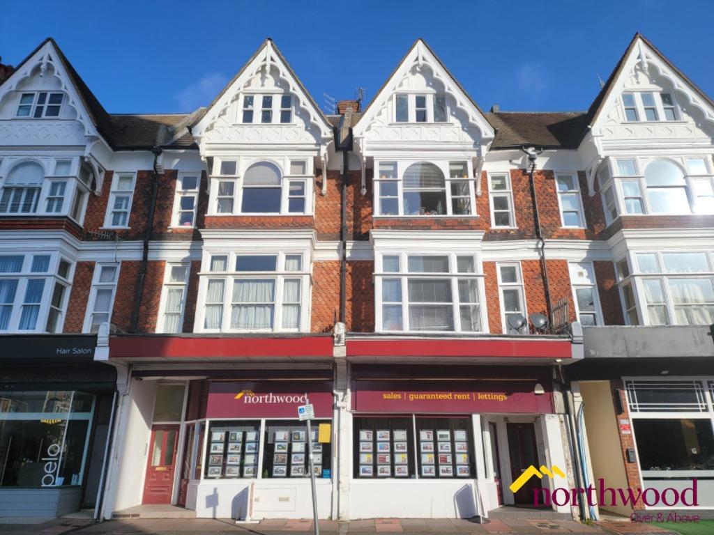 South Street, Eastbourne, BN21 2 bed flat - £850 pcm (£196 pw)