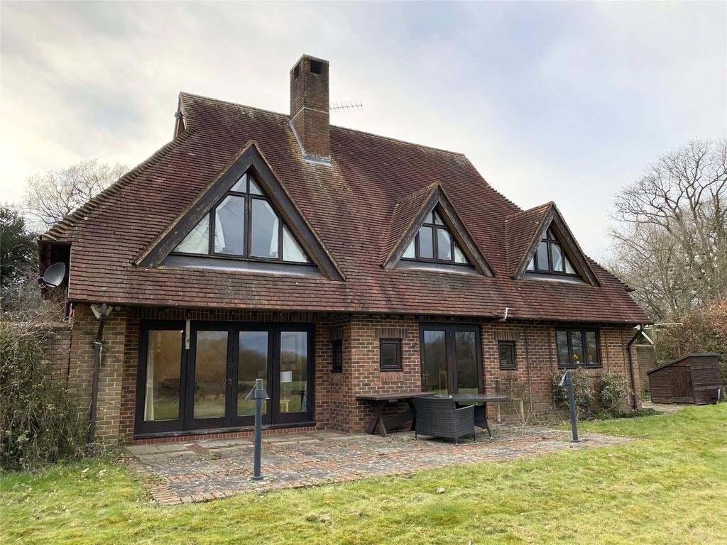 Henfold Lane, Holmwood, Dorking, RH5 3 bed detached house - £2,995 pcm ...