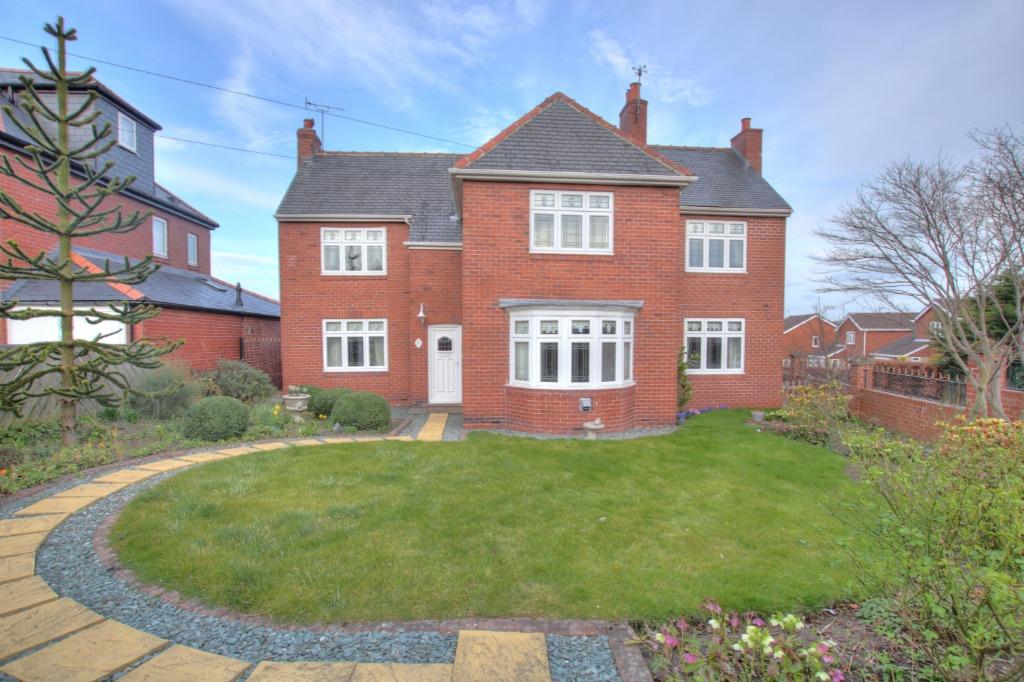 Newcastle Road, Chester Le Street, DH3 4 bed detached house - £1,700 ...