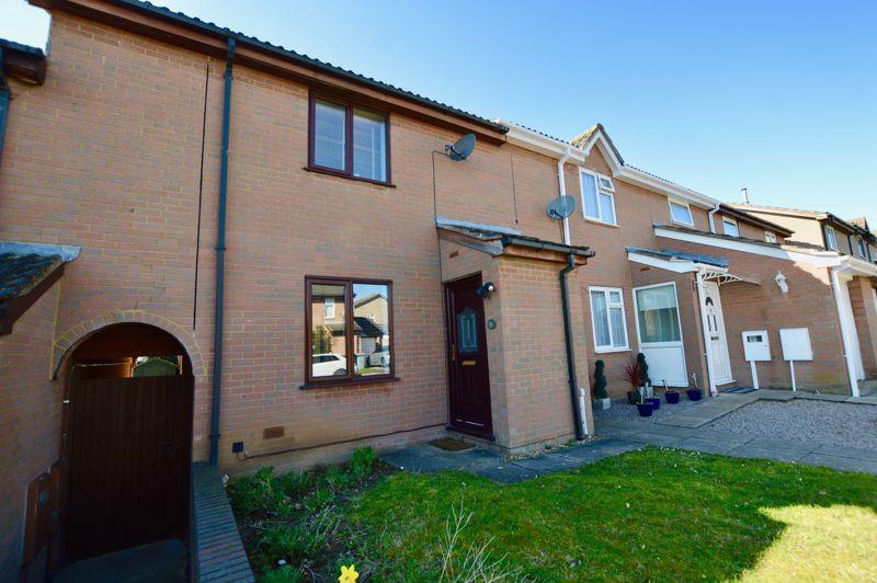 Redcot Gardens, Stamford 2 bed terraced house - £215,000