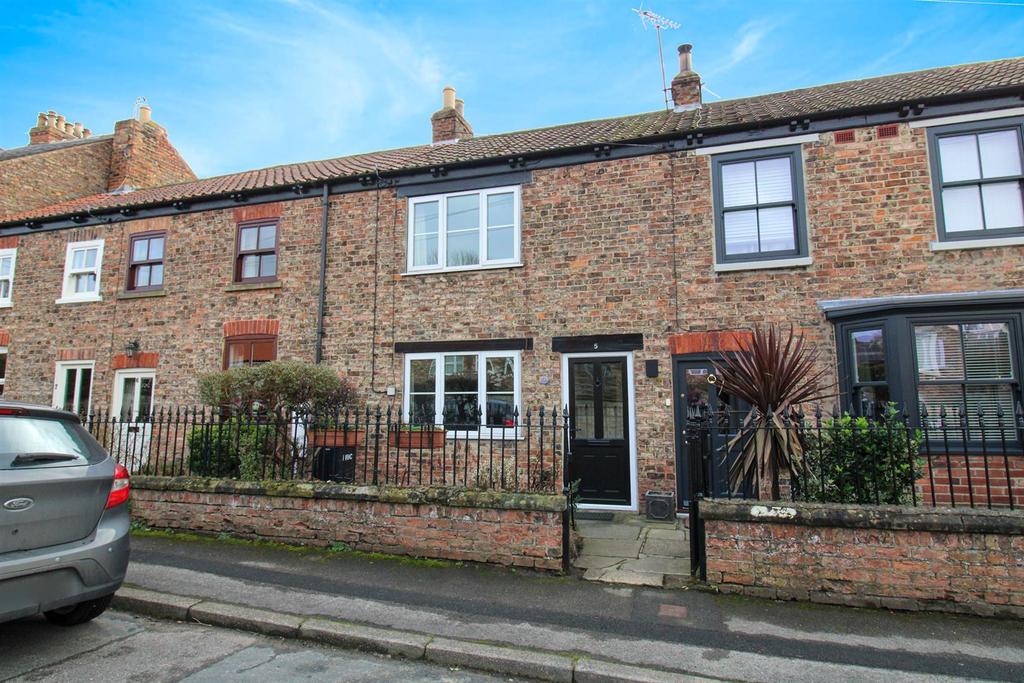 Chapel Row, Copt Hewick, Ripon, North Yorkshire 2 bed terraced house ...