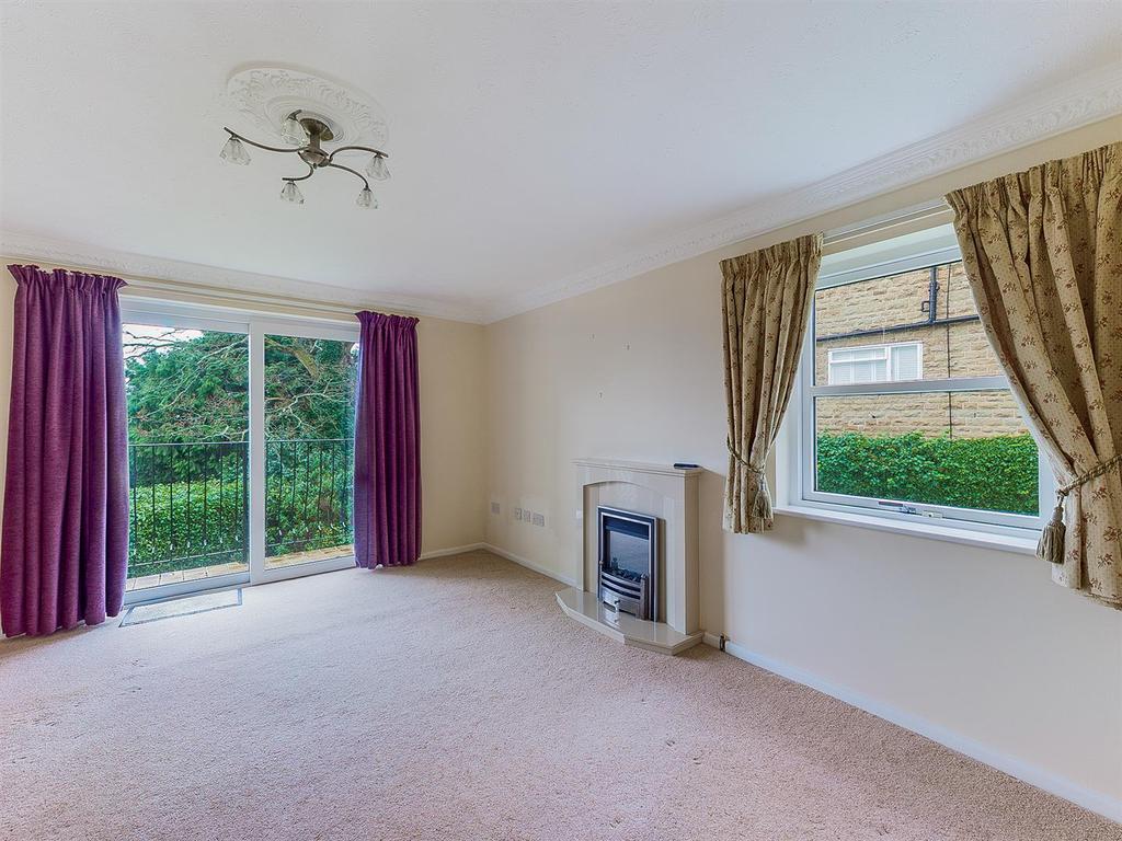 Graham Road, Malvern 3 bed apartment - £300,000