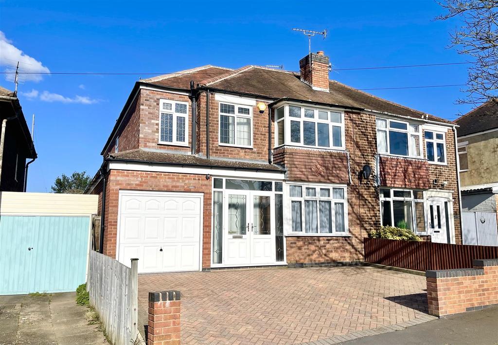 Braemar Road Leamington Spa 4 Bed Semi Detached House £485 000