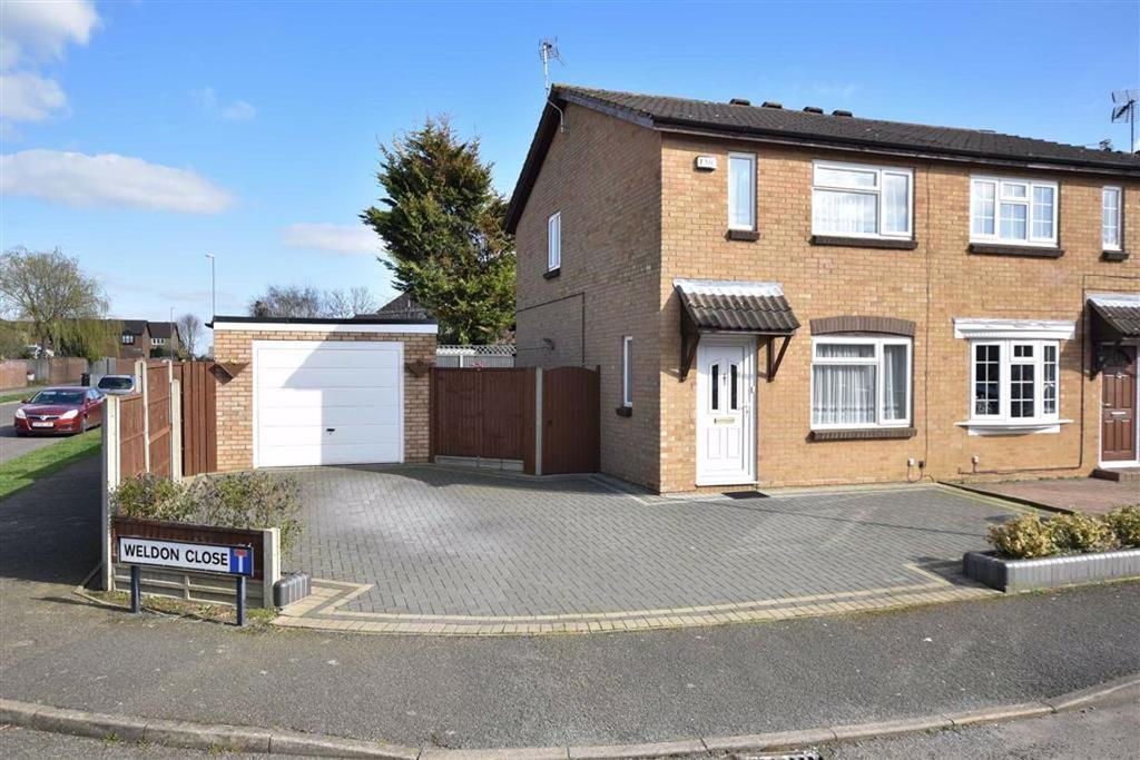 Weldon Close, Wellingborough 3 bed semi-detached house - £240,000