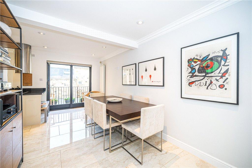 Church Square, Harrogate, North Yorkshire 4 bed terraced house - £750,000