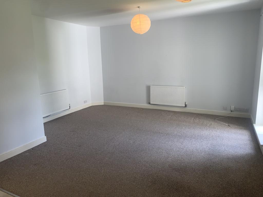 Danescourt Road Wolverhampton Wv6 2 Bed Apartment £895 Pcm £207 Pw