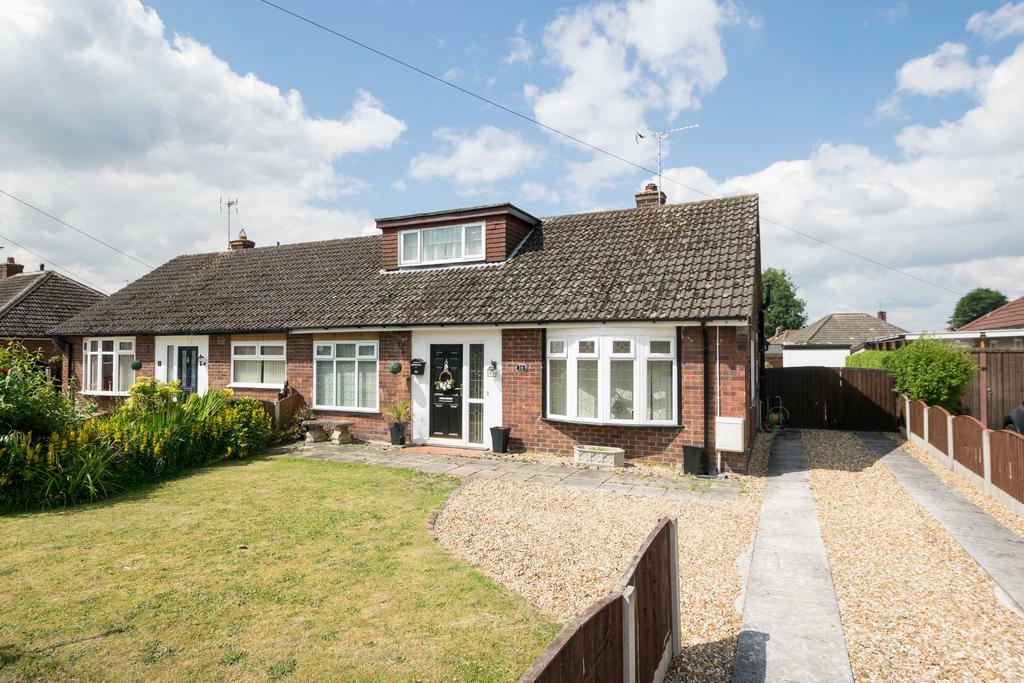Long Lane, Middlewich 2 bed semi-detached house - £250,000