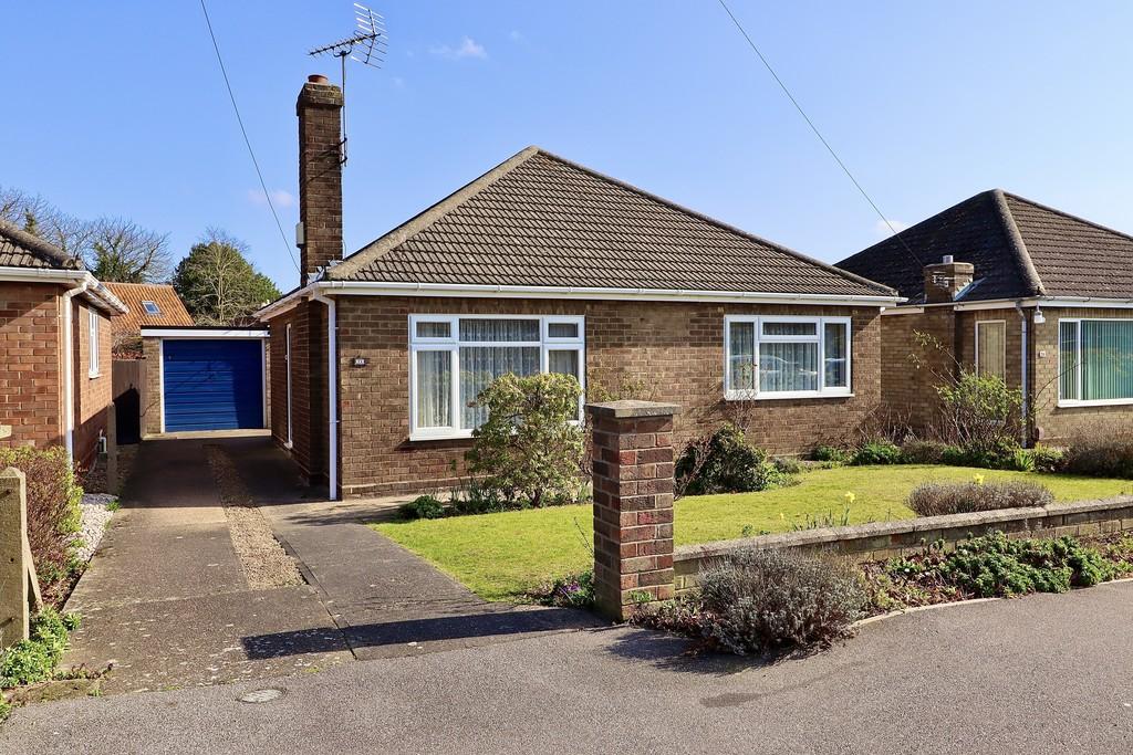 Robertson Road North Hykeham 3 Bed Detached Bungalow £245 000