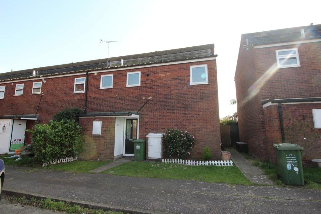 Gaywood, SS15 3 bed end of terrace house - £1,300 pcm (£300 pw)